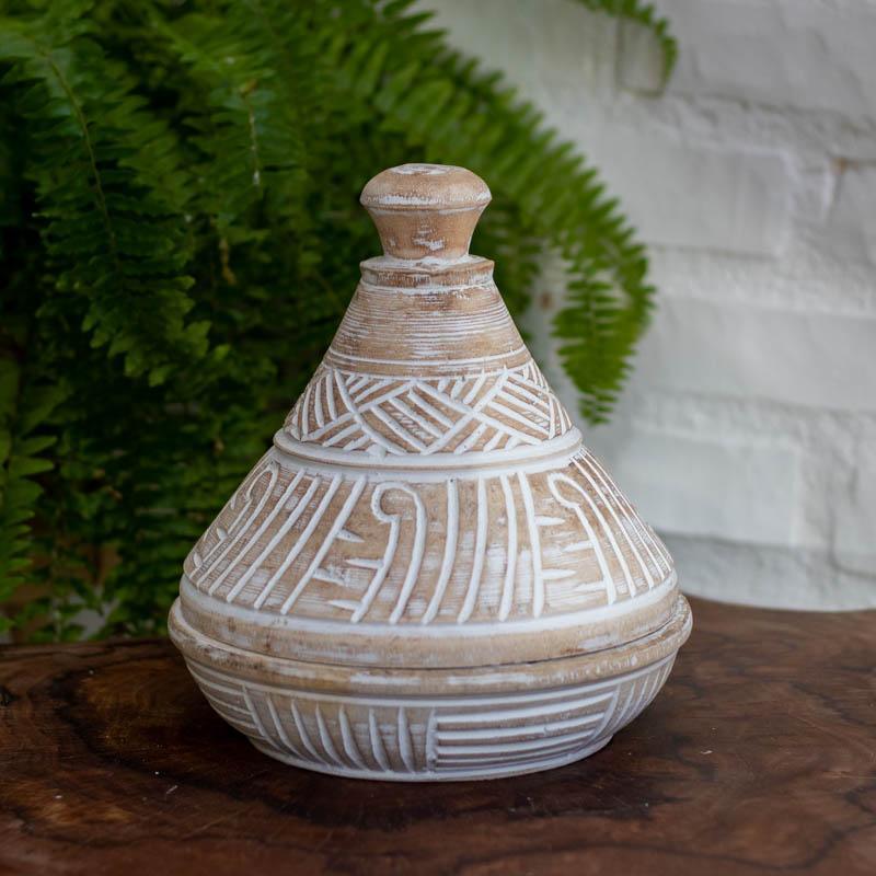 Caixas e potes artesanais com design exclusivo e função decorativa ...